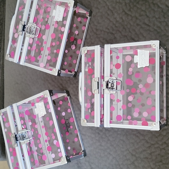 Caboodles | Bags | Caboodles Mini Train Case In Pink Polka Dots 3pcs ...